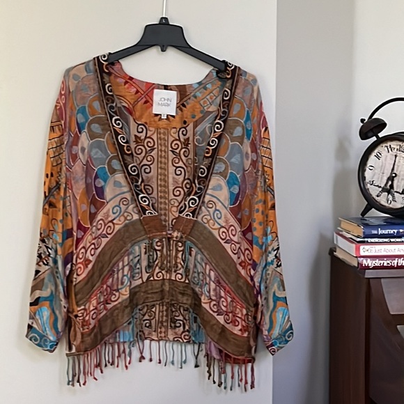 Tops | John Mark Fringe Hem Open Front Long Sleeve Printed Jacquard Statement Kimono | Poshmark